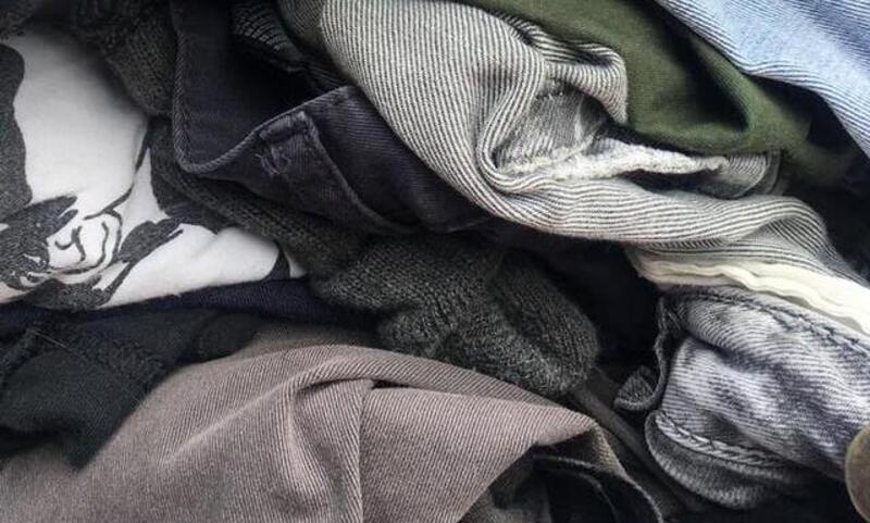 100.000 toneladas de residuos de ropa desechada buscan solución en ...